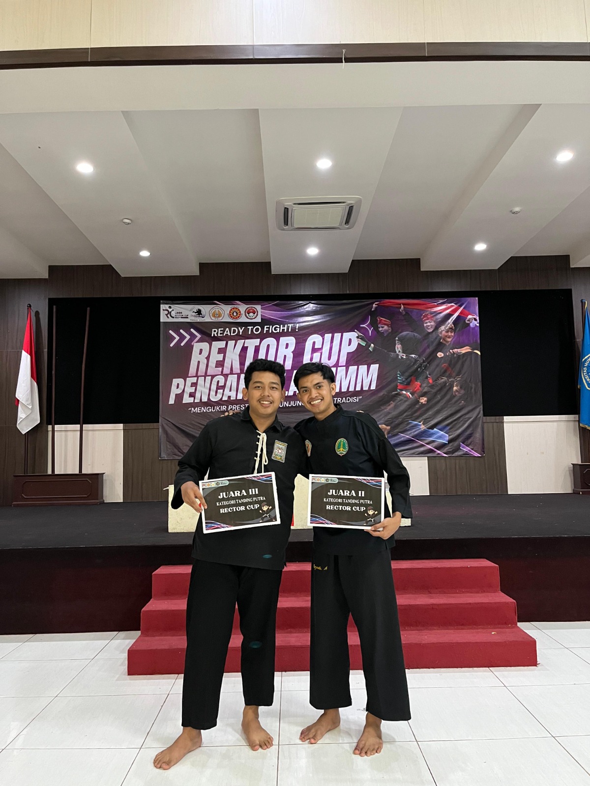 Atlet Fisioterapi UMM Boyong Tropi Emas Pada Gelaran Rector Cup - Warta PTM