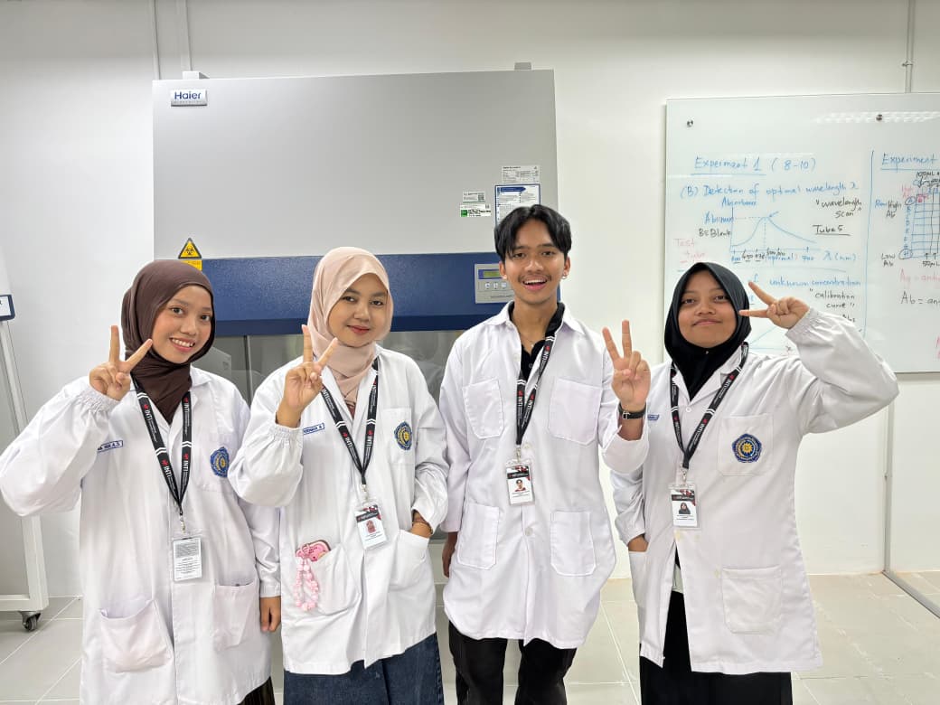 Empat Mahasiswa Farmasi UMP Ikuti Student Mobility Program di Malaysia ...